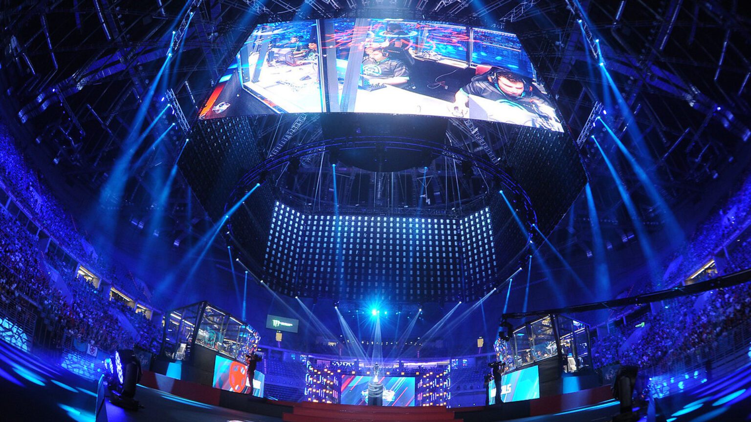How Much Do Professional CS2 Players Make In 2025?